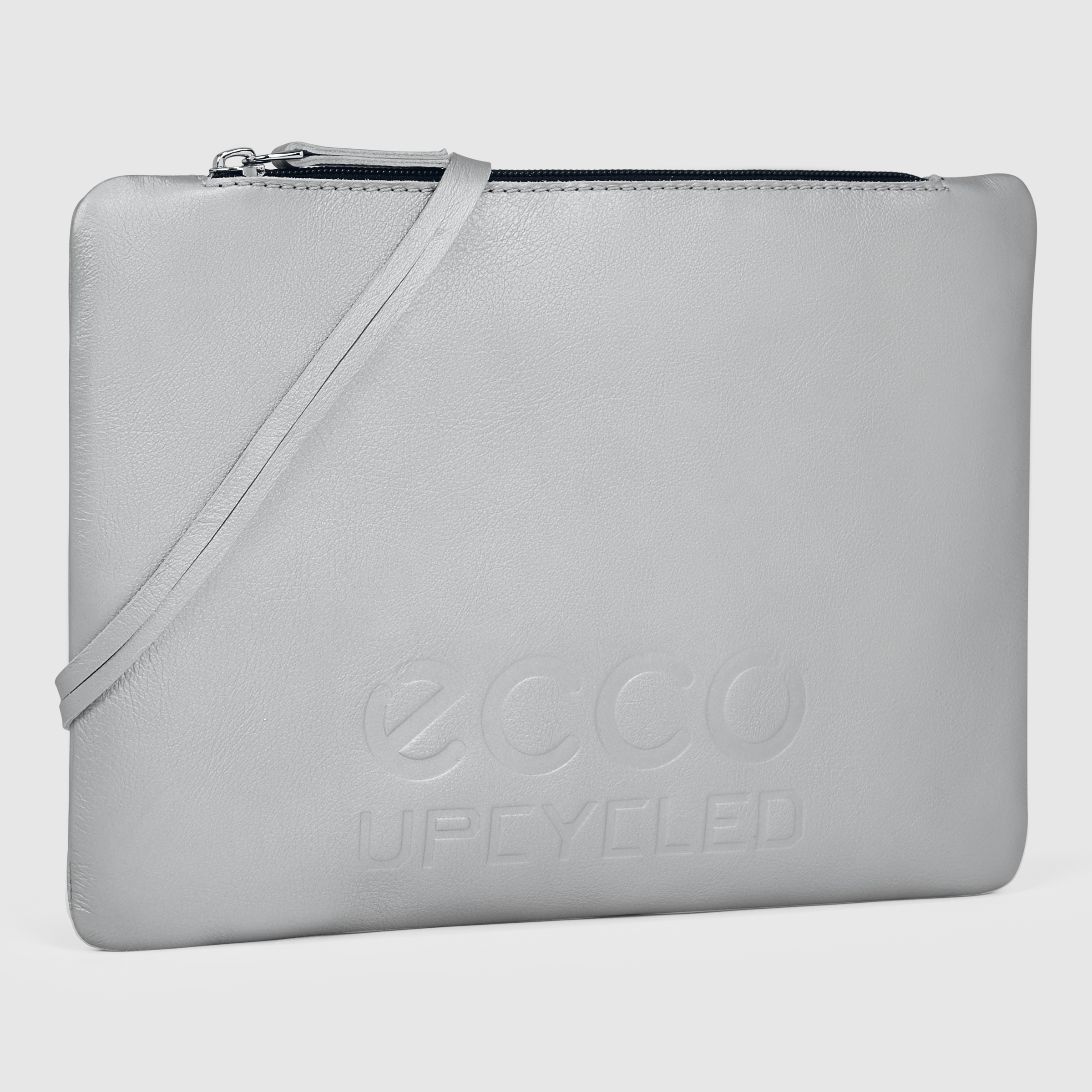 ECCO® Upcycled Leather Pouch Bag | Metallics