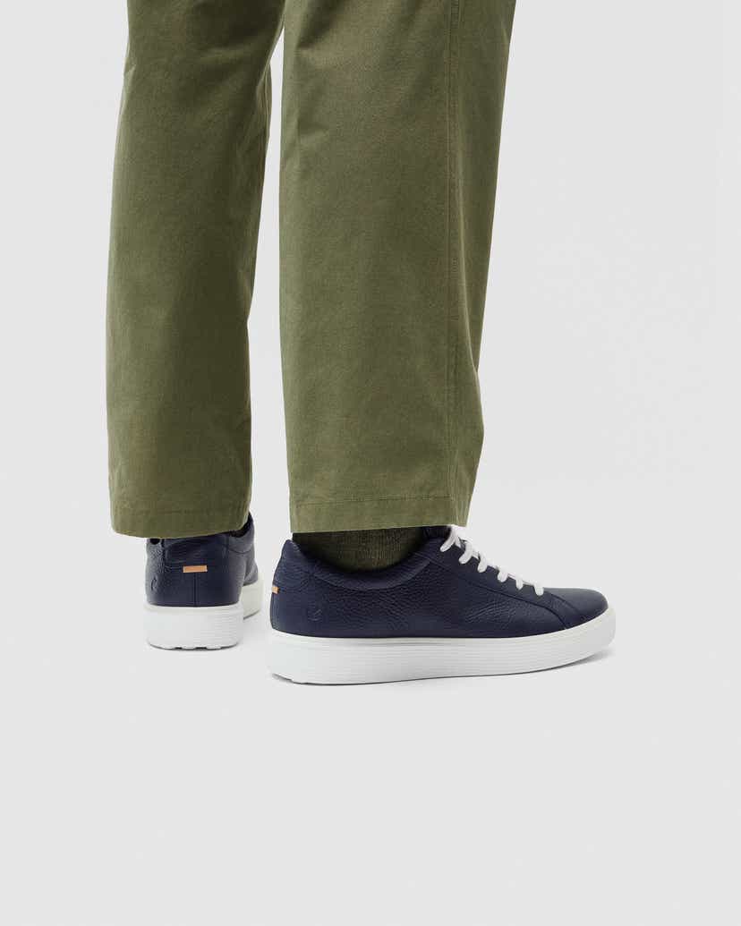 Men's ECCO® Soft 60 Leather Sneaker | Blue